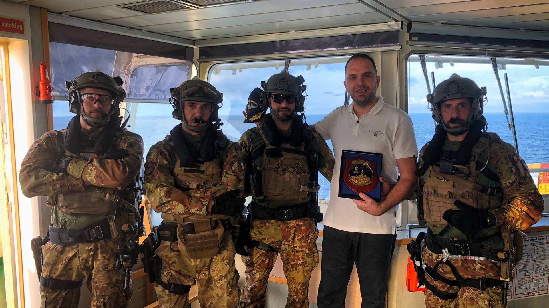 Anti-piracy exercise between Nave Marceglia and MSC Marta - Italian ...